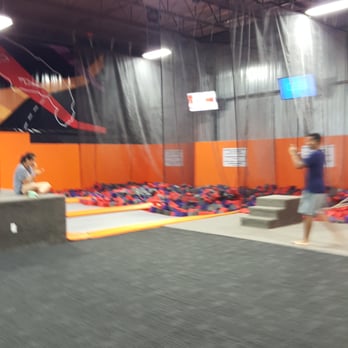 ISAUTE - Updated December 2025 - 10 Photos - 8700 Boulevard du Golf ...