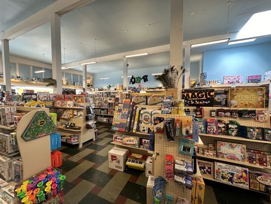 MR. MOPPS’ TOY SHOP - Updated December 2025 - 27 Photos & 141 Reviews ...