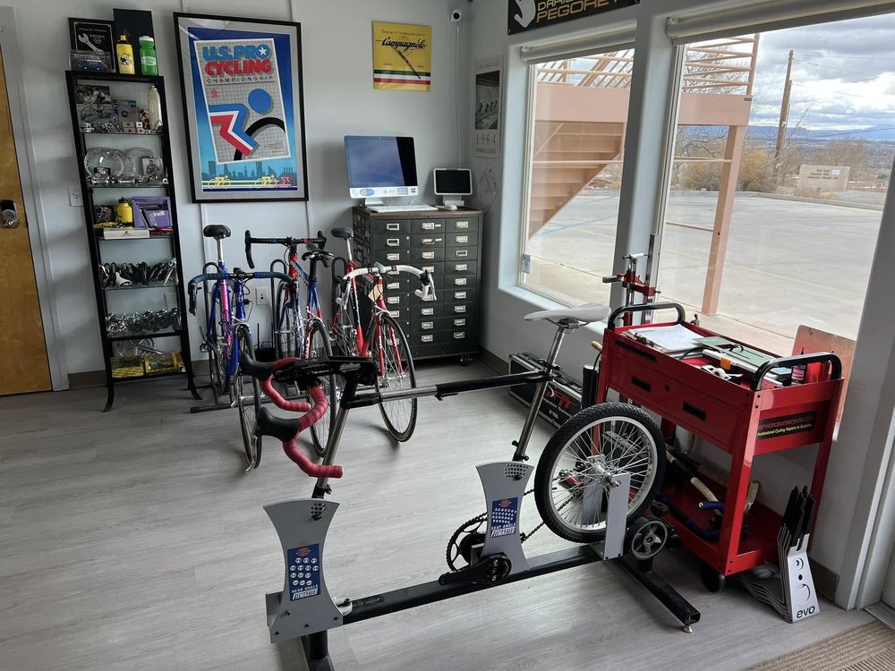 SERVICE COURSE CYCLE STUDIO - Updated July 2025 - 12 Photos - 4311 Sara ...