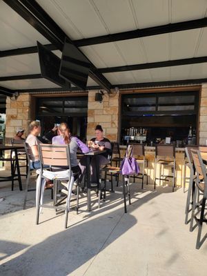 BIG FELLAS ICE HOUSE - Updated December 2025 - 69 Photos & 71 Reviews ...