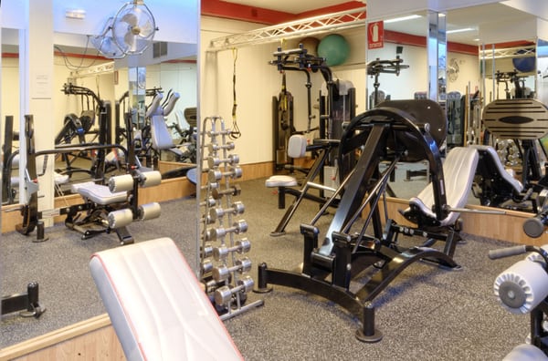 OPERA GYM - Updated August 2025 - 49 Photos - Calle de Fomento, 3 ...