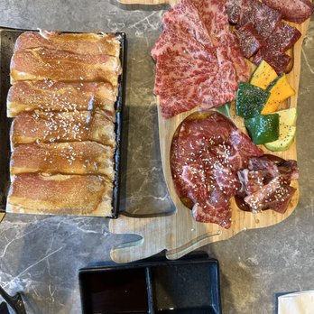 ISHONI YAKINIKU - Updated December 2024 - 1006 Photos & 323 Reviews ...