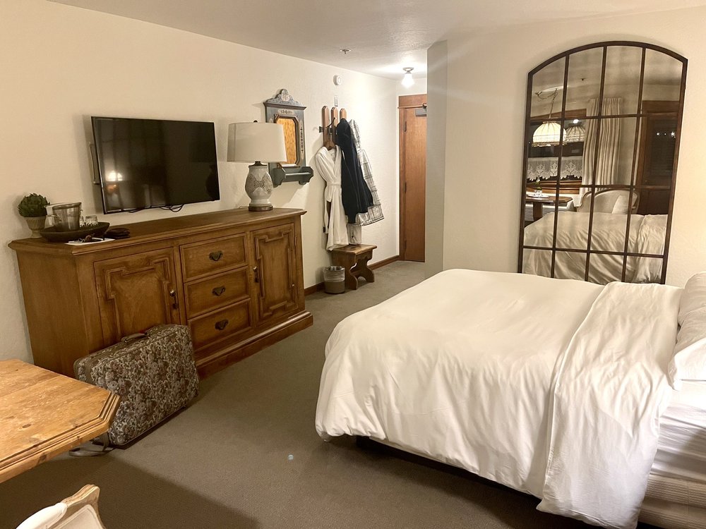 ENZIAN INN - Updated February 2025 - 367 Photos & 203 Reviews - 590 US ...