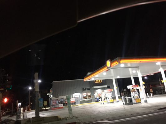 LOOP NEIGHBORHOOD MARKET - Request a Quote - 10 Photos - 582 Woodside ...