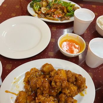 KING HOUSE - Updated December 2025 - 13 Photos & 26 Reviews - 300 N ...