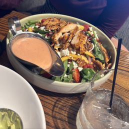 GRACKLE - Updated October 2025 - 92 Reviews & 167 Photos - 11852 Elm ...