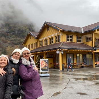 Flåm Bakeri - Trusted Since 2017 - Updated July 2025 - 48 Photos - 25 ...