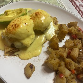 CT European Cafe & Grill - Cheap - Modern European - Updated June 2025 ...