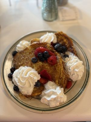 MAISONETTE - Updated January 2026 - 51 Photos & 27 Reviews - 921 Walnut ...