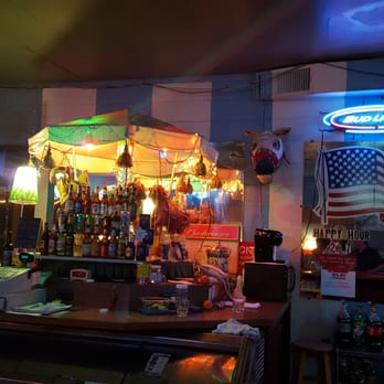 CAROUSEL LOUNGE - Updated December 2025 - 107 Photos & 86 Reviews ...