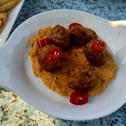 BARANGAS ON THE BEACH - Updated October 2025 - 162 Photos & 90 Reviews ...