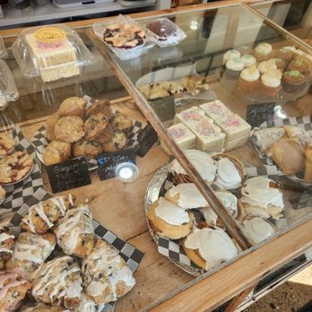 TWO FAT CATS BAKERY - Updated December 2025 - 534 Photos & 387 Reviews ...