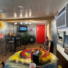 FRANKIE’S DAWG HOUSE - Updated December 2025 - 292 Photos & 183 Reviews ...