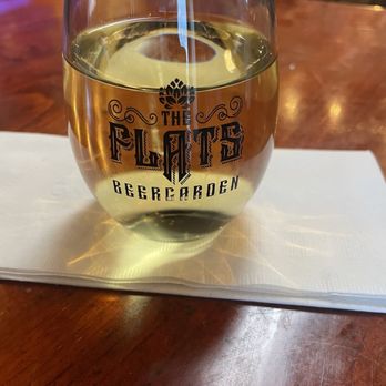 THE FLATS BEER GARDEN - Updated November 2024 - 85 Photos & 75 Reviews ...
