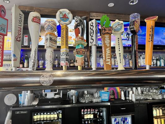 OUR BAR - Updated November 2025 - 486 Photos & 522 Reviews - 211 West ...