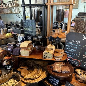 ISLAND BREW COFFEEHOUSE - Updated December 2024 - 2060 Photos & 1075 ...