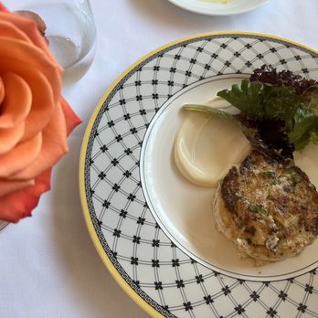 D’FLORET - Updated January 2026 - 159 Photos & 201 Reviews - 18 S Main ...