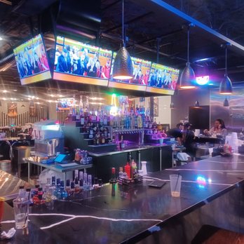 SEAHOLIC - Updated January 2025 - 355 Photos & 175 Reviews - 2211 N Fry ...