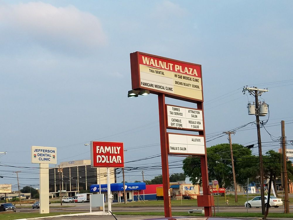 WALNUT PLAZA - Updated January 2026 - 1920 Walnut Plz, Carrollton ...