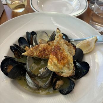 WOODHOUSE FISH - Updated November 2024 - 3820 Photos & 2666 Reviews ...