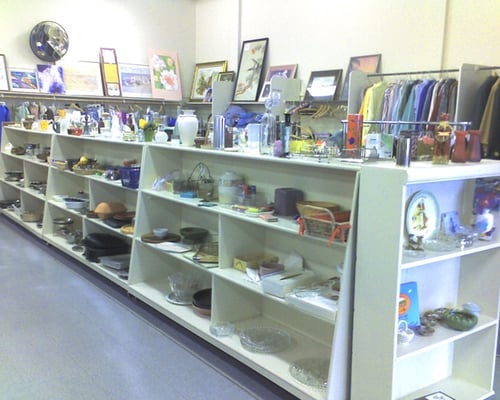 TURNSTYLE THRIFT SHOP - Updated September 2024 - 13 Photos & 27 Reviews ...
