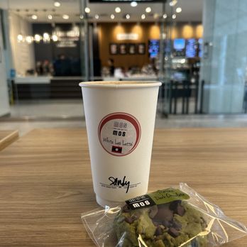 MOS MOS - Updated December 2025 - 44 Photos & 33 Reviews - 88 Queens ...