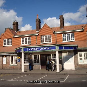CROXLEY UNDERGROUND STATION - Updated July 2025 - Watford Road, Croxley ...