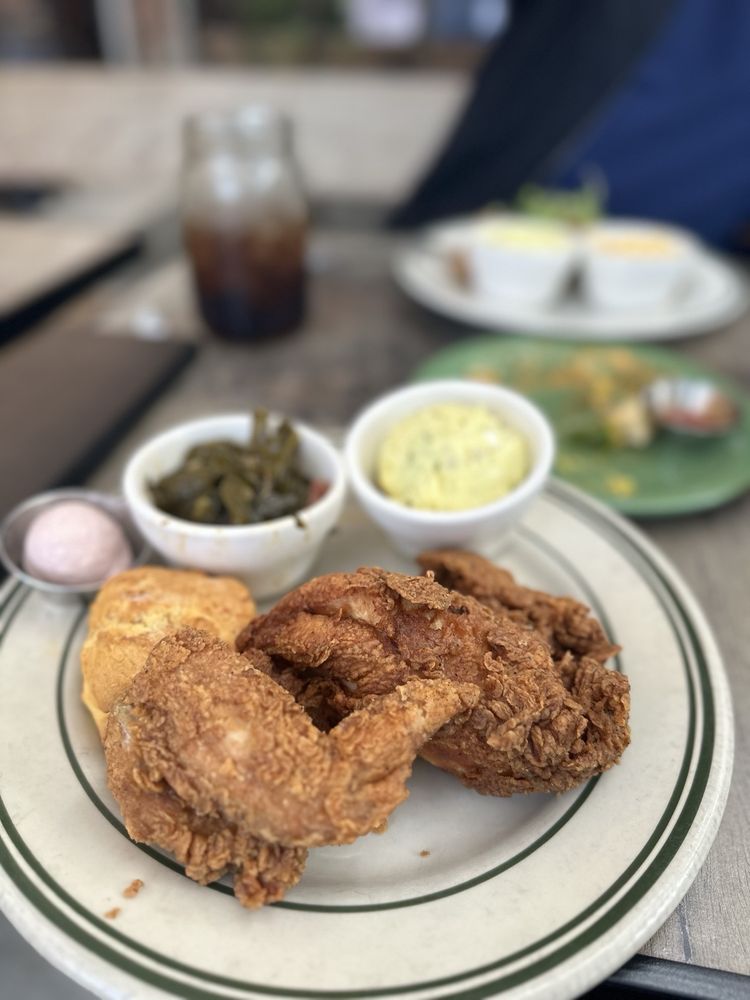 FIXINS SOUL KITCHEN - Updated August 2024 - 4257 Photos & 2898 Reviews ...