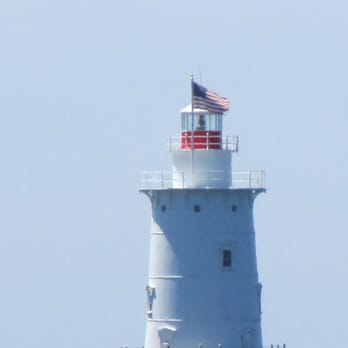 SAKONNET POINT LIGHTHOUSE - Updated March 2025 - 13 Photos - Rhode ...