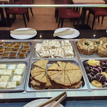 BUFFETS OUI OUI - Updated January 2026 - 3500 Boulevard de la Côte ...