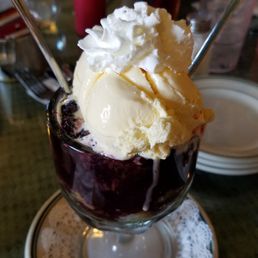 BERRY FIELDS CAFE - Updated July 2025 - 221 Photos & 379 Reviews - 201 ...