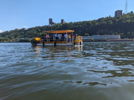WEINERS ON THE WATER - Updated January 2026 - 10 Photos - Pittsburgh ...
