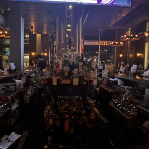 TAVERN IN THE SQUARE - 267 Photos & 377 Reviews - 120 Beverly St ...