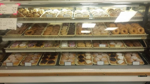 D D’S SPECIALTY BAKERY & CAFE - 31 Reviews - 31 Erie Ave, Saint Marys ...