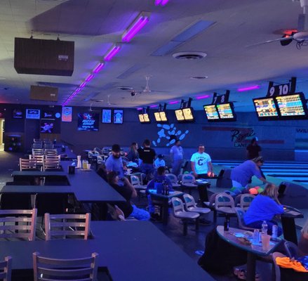 ROYAL Z LANES - Updated October 2025 - 2667 E. St. Rt. 22 & 3, Wilmington, Ohio - Pool Halls ...