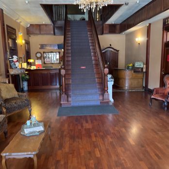 THE IONE HOTEL - Updated July 2025 - 72 Photos & 56 Reviews - 25 W Main ...