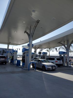 LAUREL PACIFIC GAS - VALERO - 37 Photos & 35 Reviews - 2499 Pacific Hwy ...