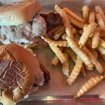 MAIN BIRD HOT CHICKEN - CYPRESS - Updated December 2025 - 64 Photos ...