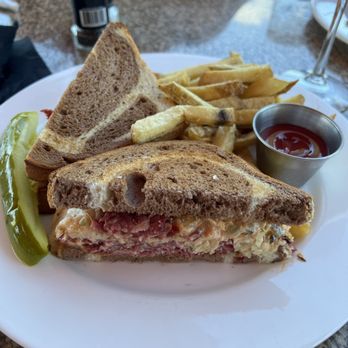 PIER 22 - Updated October 2024 - 827 Photos & 861 Reviews - 1200 1st ...