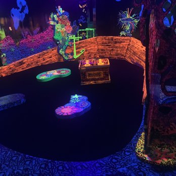 PUTTING EDGE - Updated December 2025 - 78 Photos & 65 Reviews - 44225 ...