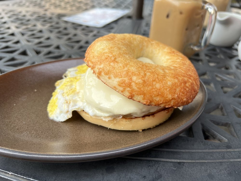 LISA’S CAFE ON CHOCOLATE - 25 Photos - 63 W Chocolate Ave, Hershey, PA ...