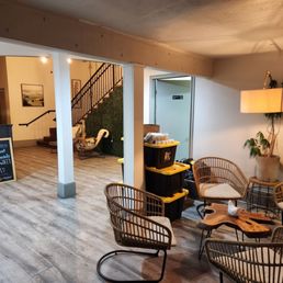 WICKED HEN RESTAURANT - Updated November 2025 - 162 Photos & 222 ...