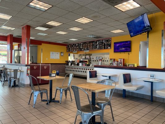 BARSTOW BURGER - Updated October 2025 - 104 Photos & 158 Reviews - 1507 ...