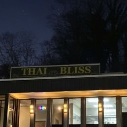 THAI BLISS - Updated December 2025 - 19 Photos & 11 Reviews - 1337 N ...