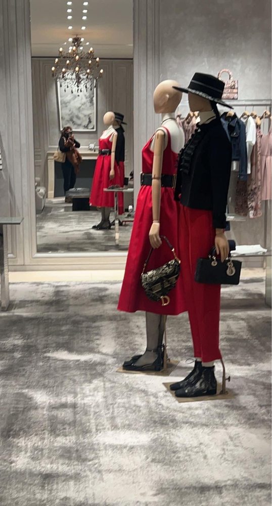 CHRISTIAN DIOR - Updated August 2024 - 26 Photos & 36 Reviews - 3600 ...