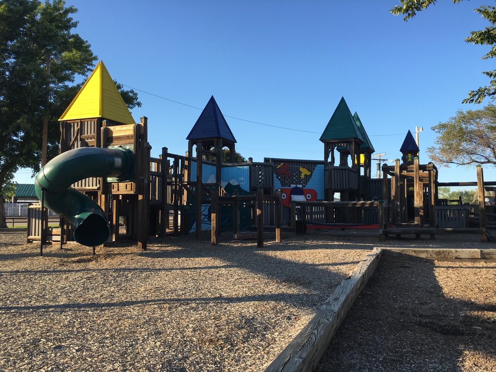 RUSSELL MEMORIAL PARK - Updated July 2024 - 301 Bob Dole Dr, Russell ...