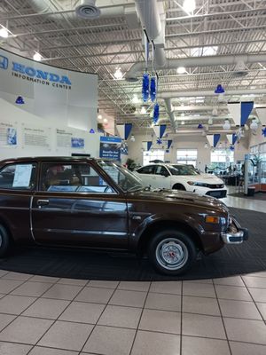 HOLLER HONDA - Updated June 2025 - 91 Photos & 233 Reviews - 2211 N ...