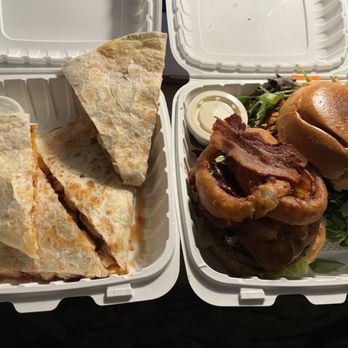 LIVE OAK CAFE - Updated June 2024 - 383 Photos & 339 Reviews - 2220 ...