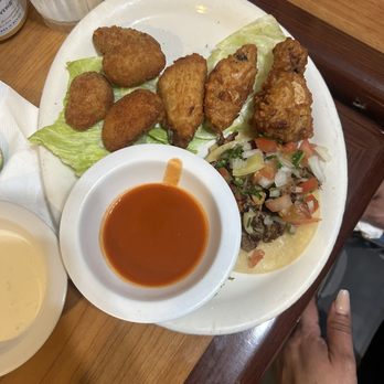 HAPPY DINER - Updated August 2025 - 658 Photos & 569 Reviews - 617 S ...