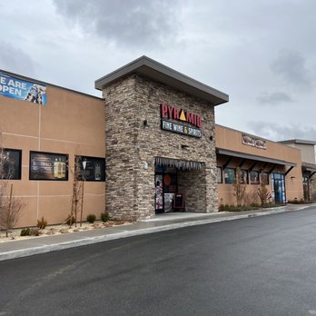 PYRAMID FINE WINE & SPIRITS - 23 Photos & 56 Reviews - 431 Los Altos ...